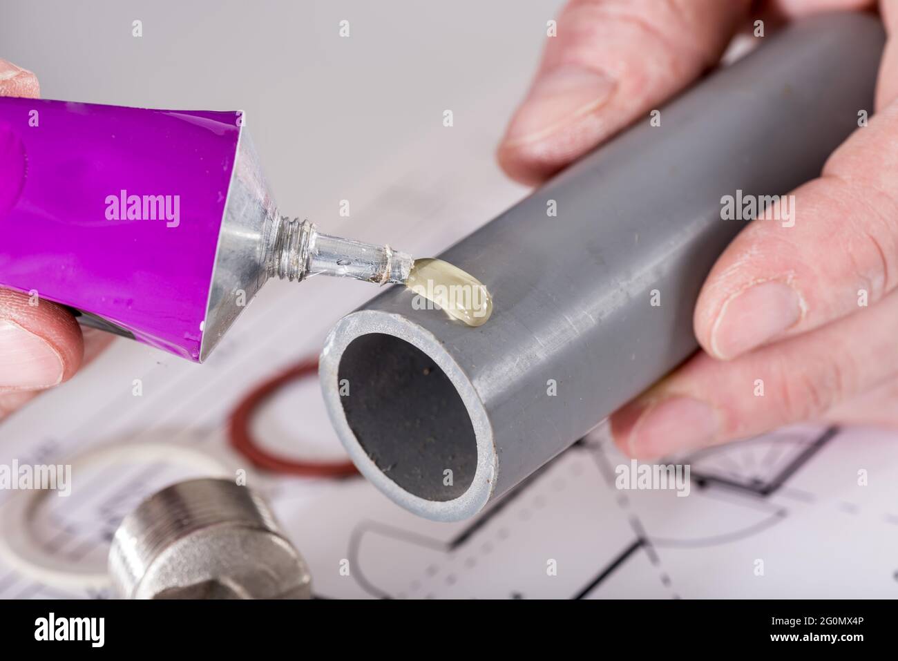 Pvc pipe joining hi-res stock photography and images - Alamy