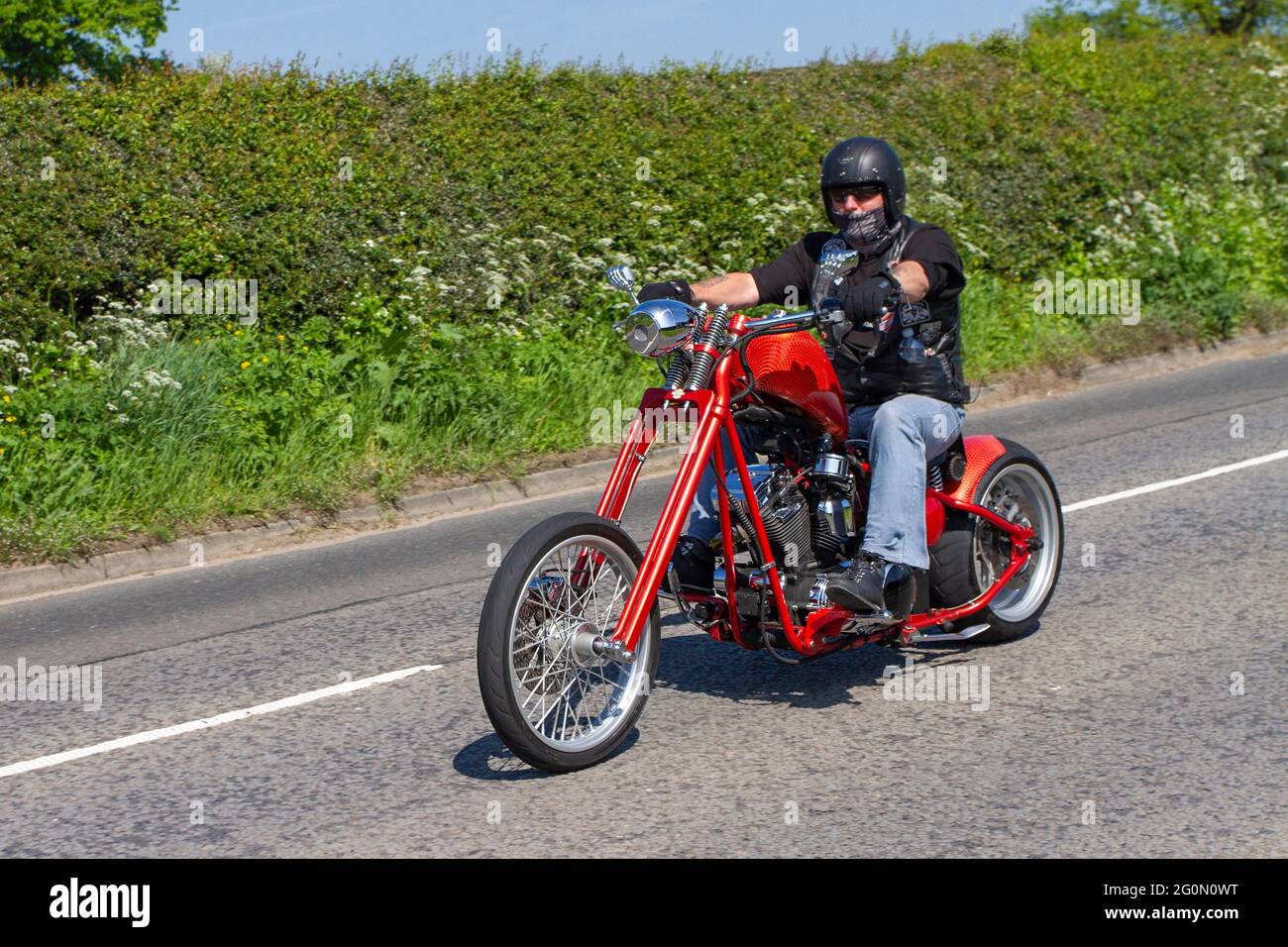Red harley davidson softail heritage hi-res stock photography and ...