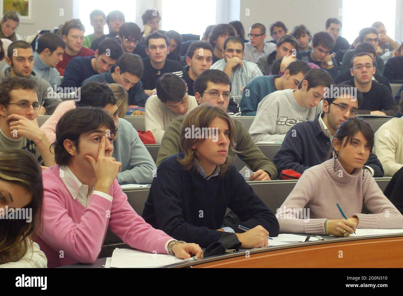 University students lecture italy hi-res stock photography and images ...
