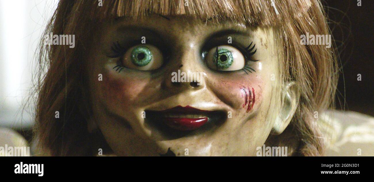 USA. Annabelle in the ©Warner Bros new movie: Annabelle Comes Home ...