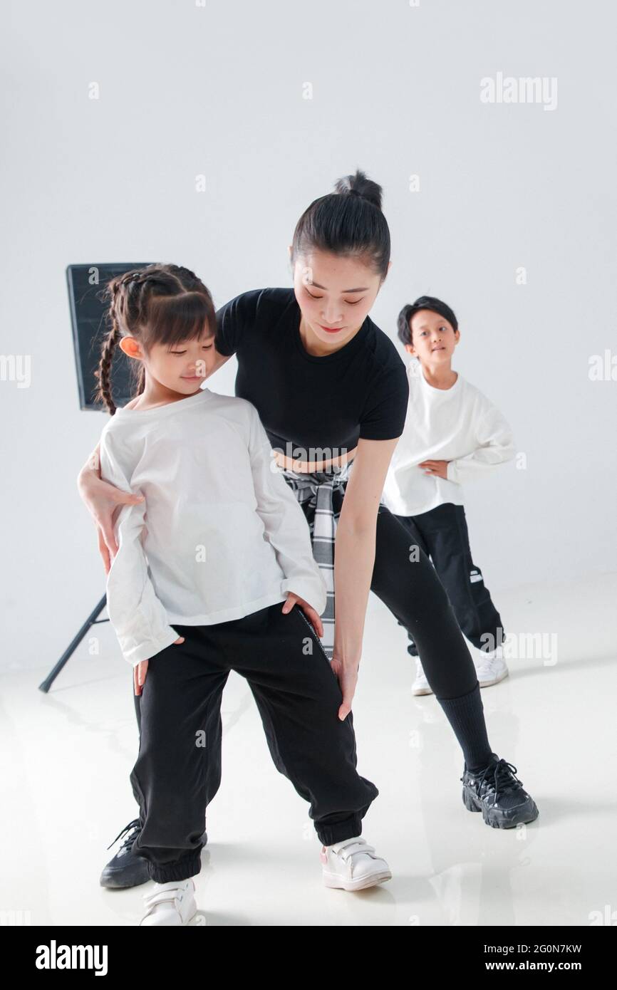 Indian culture dance teacher hi-res stock photography and images - Alamy