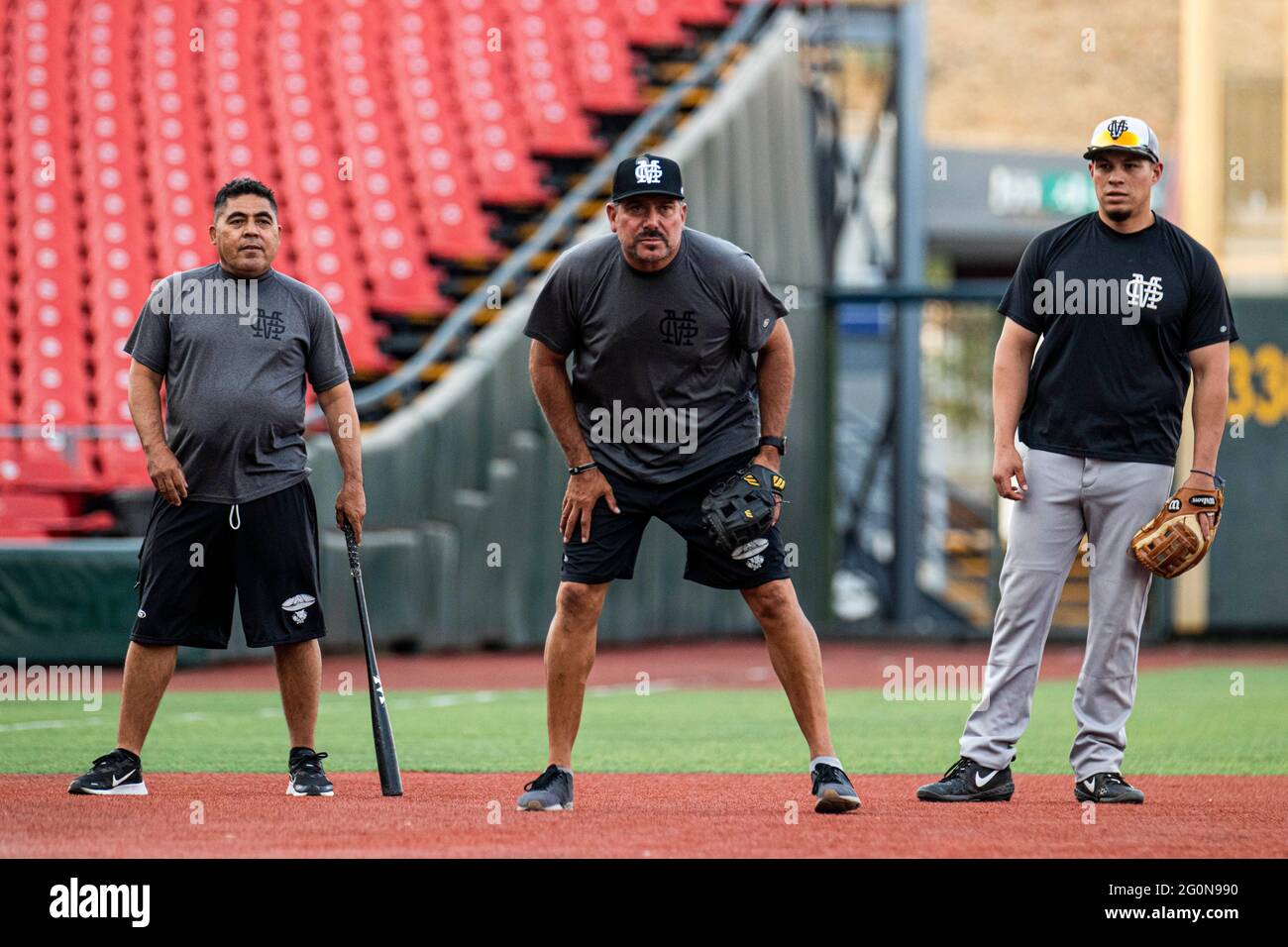 Benjamin Gil manager of Los Mariachis de Guadalajara Training of the ...