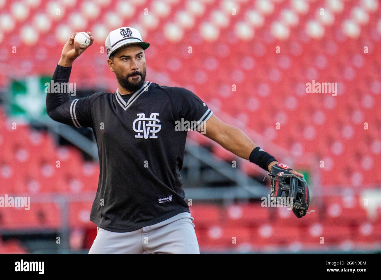 Training of the baseball team Los Mariachis de Guadalajara of the ...