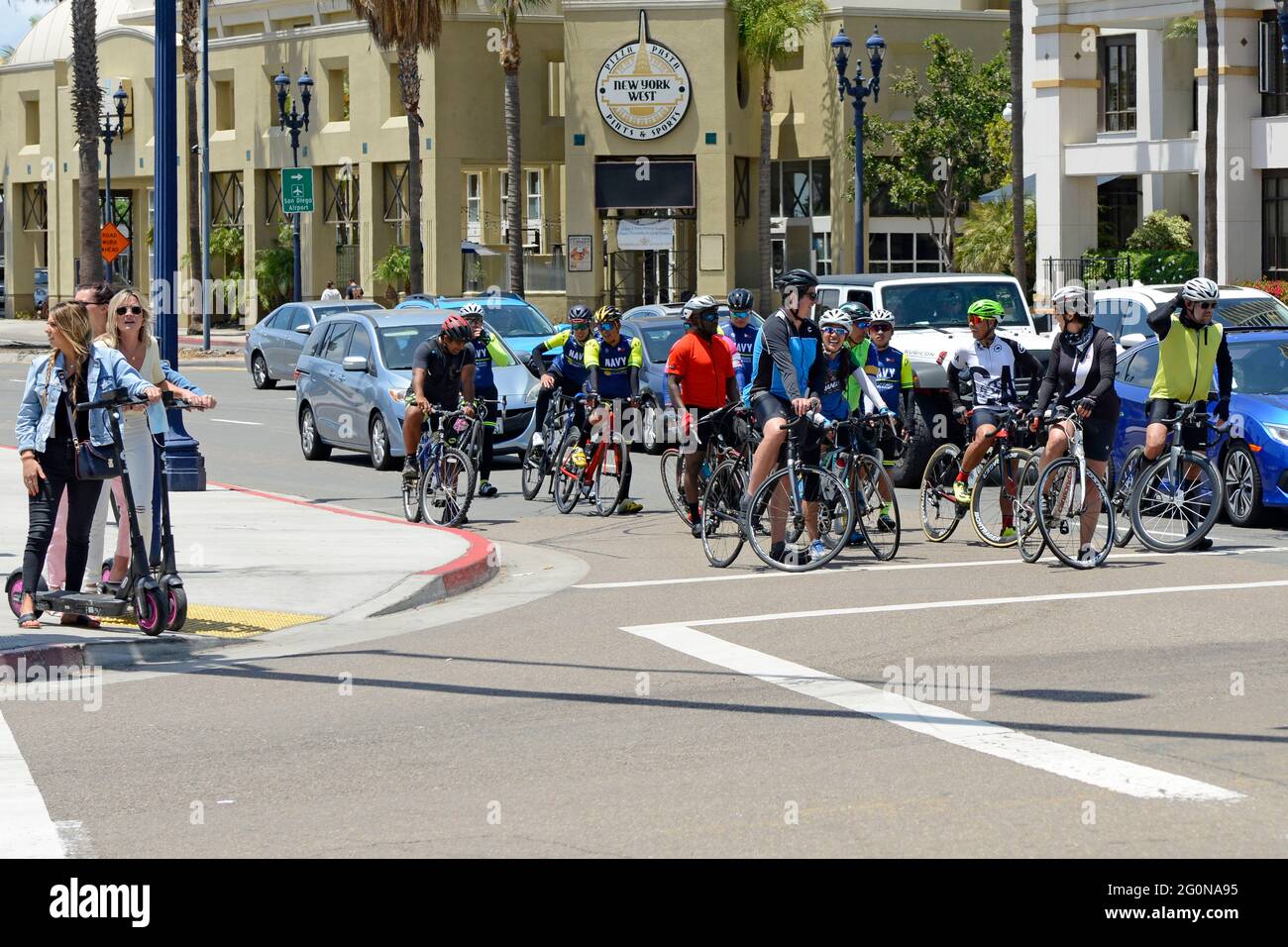 Cyclists athlete hi-res stock photography and images - Alamy