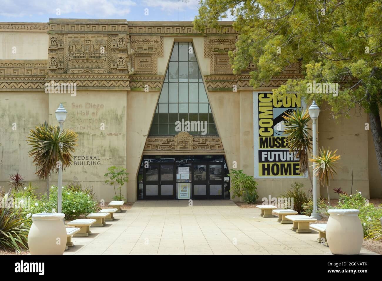 Comic pop art character hi-res stock photography and images - Alamy