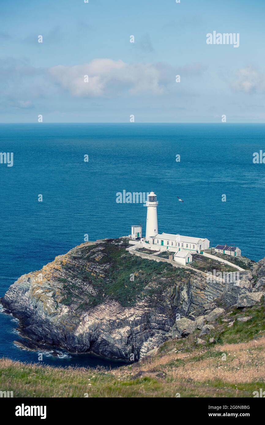Lighthouse on anglesey hi-res stock photography and images - Alamy