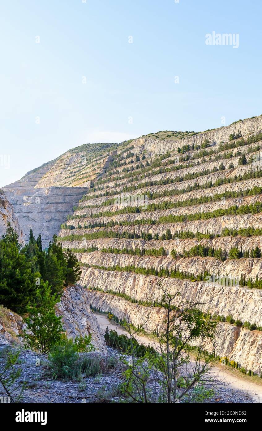 Open quarries hi-res stock photography and images - Alamy