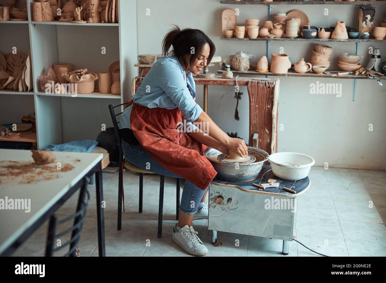 Beautiful young woman potter hi-res stock photography and images - Alamy