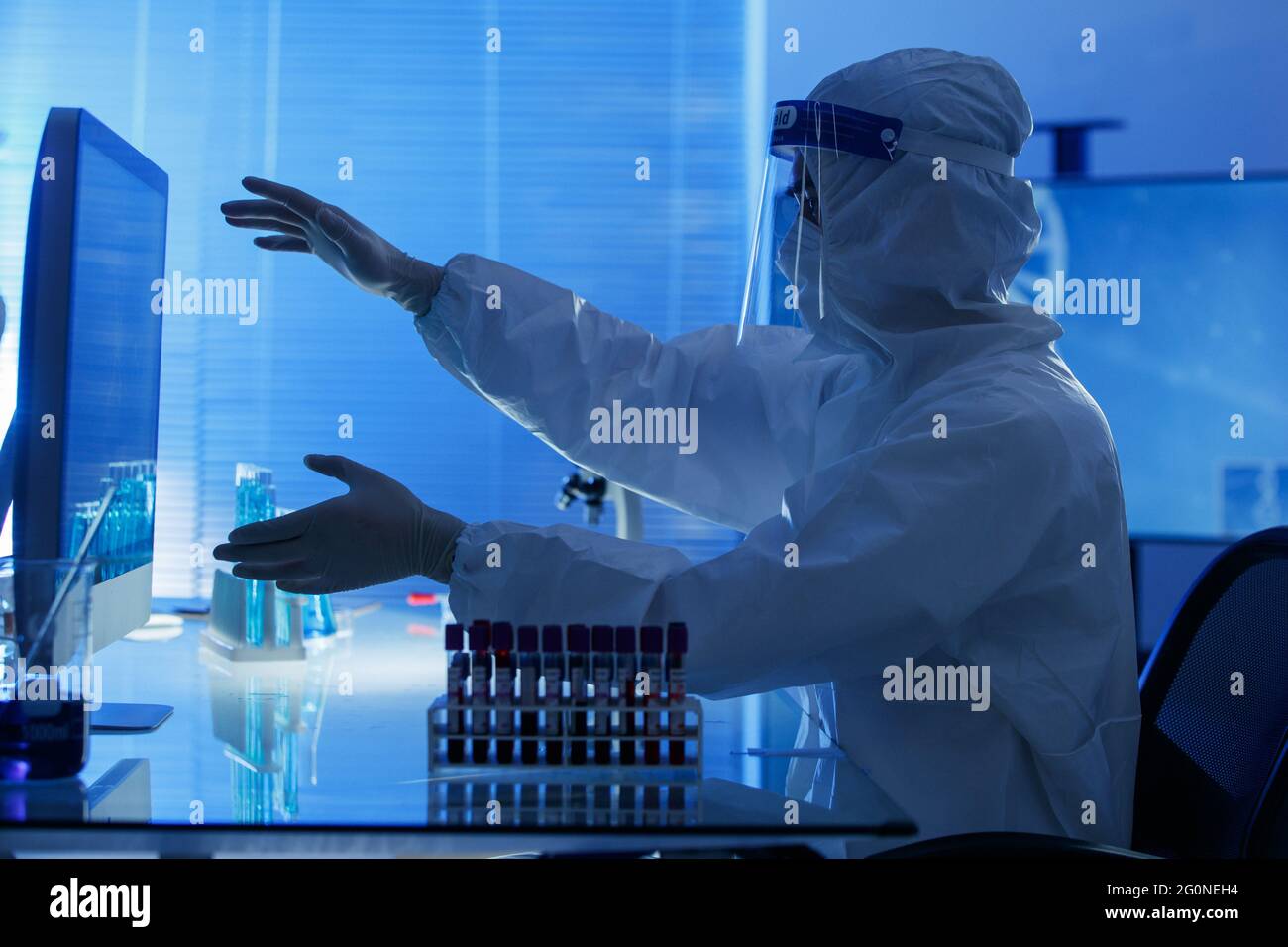 Medical workers for medical experiments Stock Photo - Alamy