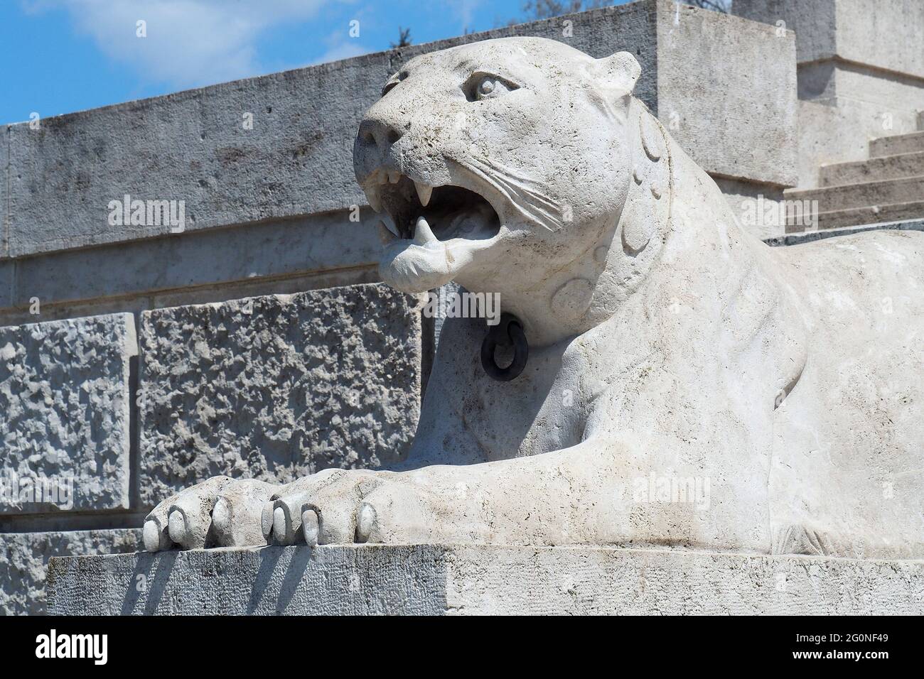 Lajos Kossuth (Louis Kossuth) Mausoleum, Kerepesi Cemetery (Fiume Road ...