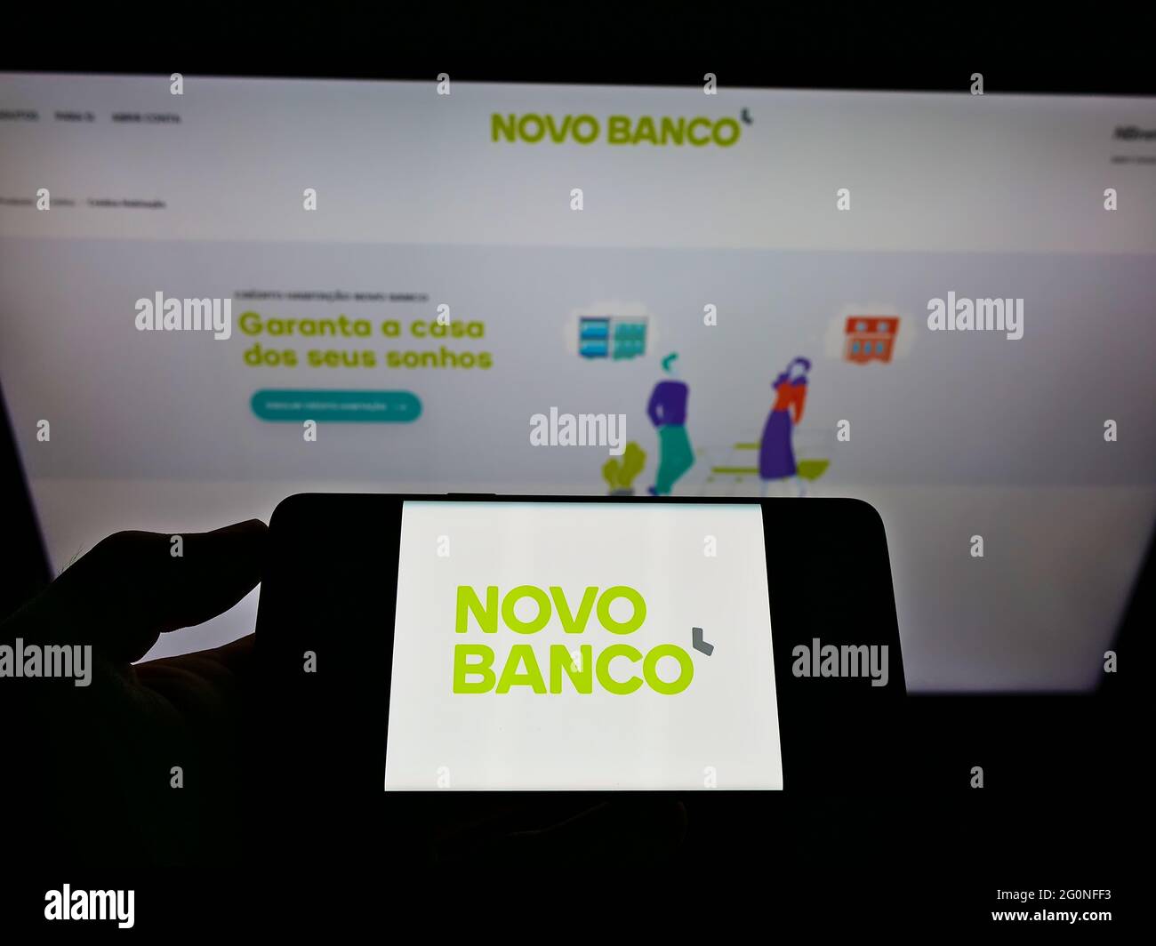 Novo logo hi-res stock photography and images - Alamy