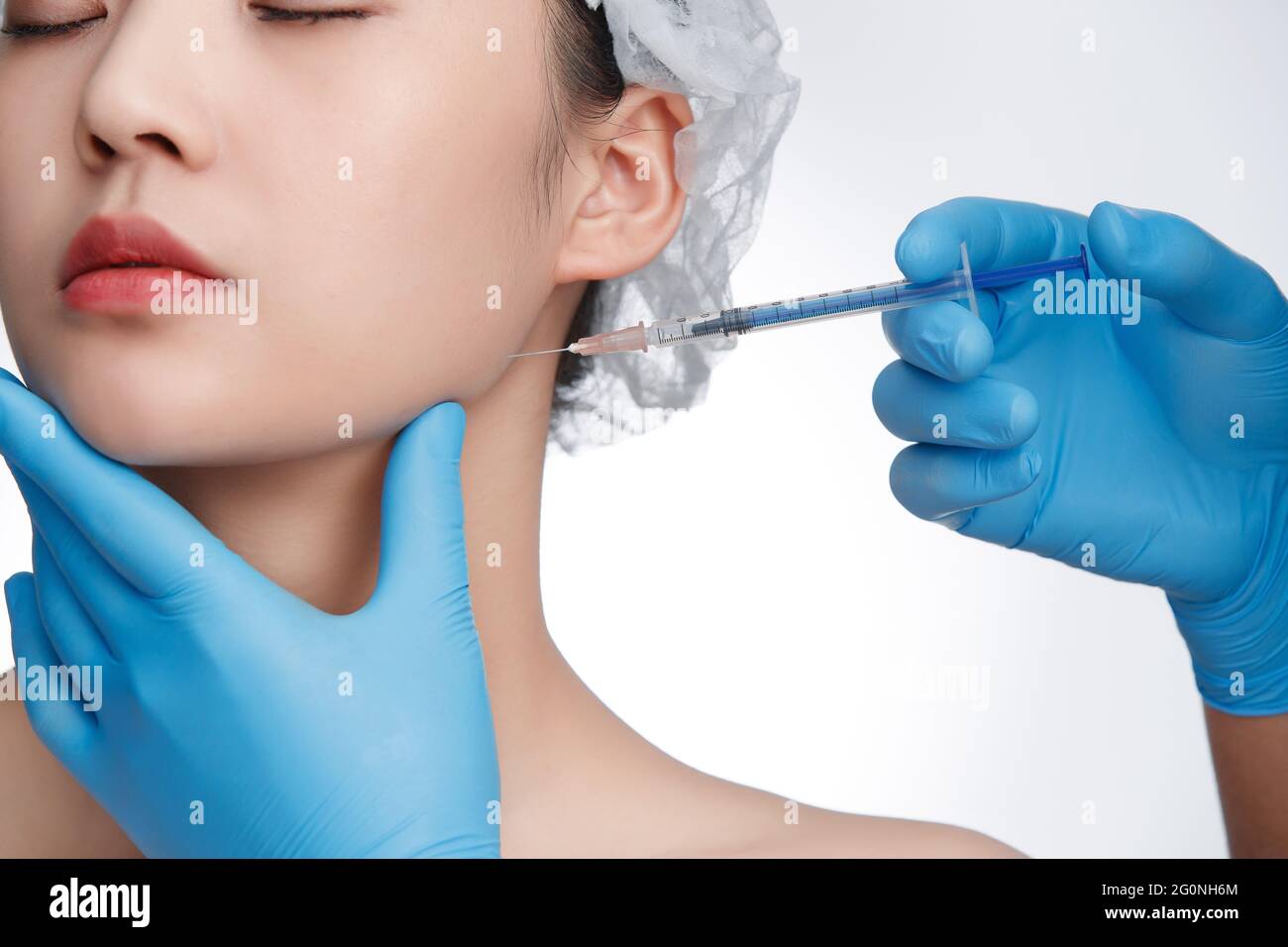 Facial injections hi-res stock photography and images - Alamy