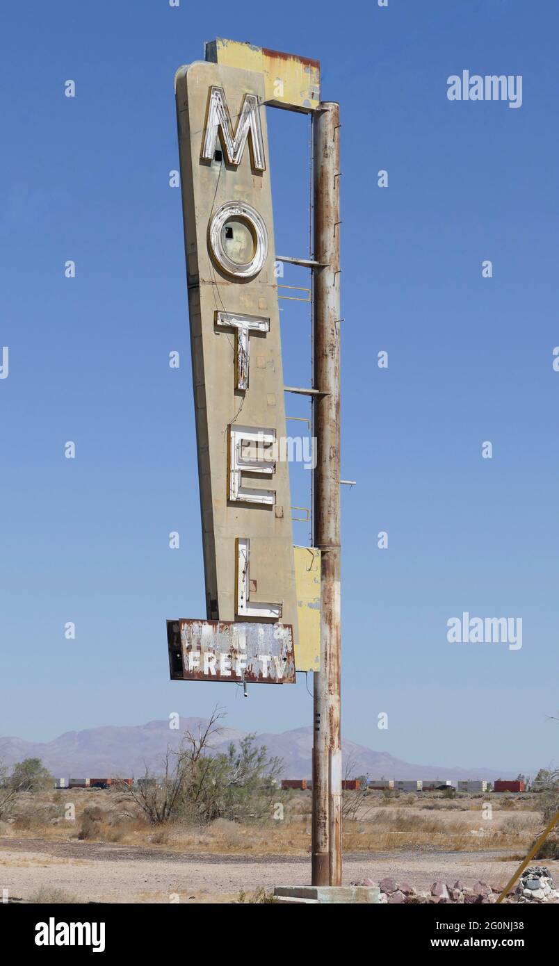 Vintage Motel Sign High Resolution Stock Photography and Images - Alamy