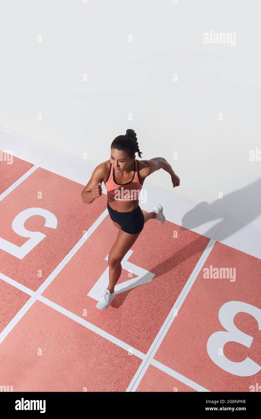 Female athletes race Stock Photo - Alamy