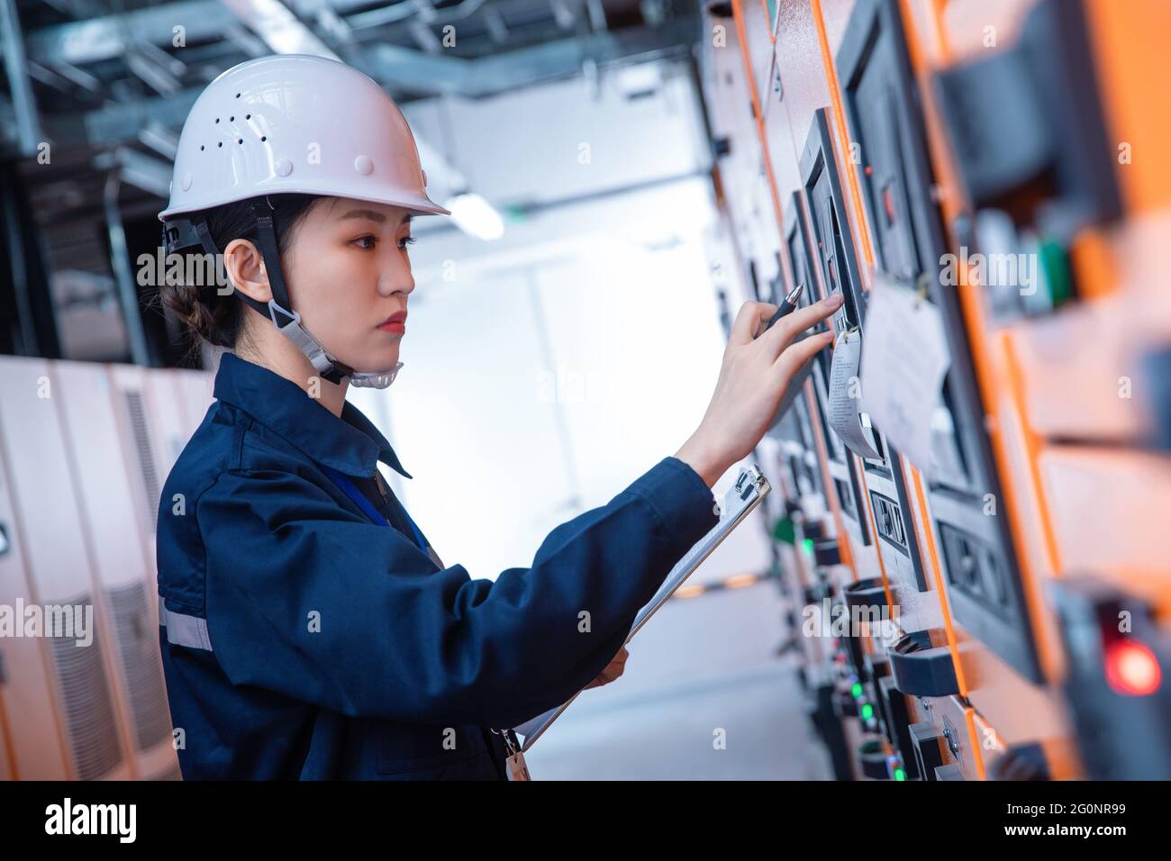 Indian factory engineer hi-res stock photography and images - Alamy