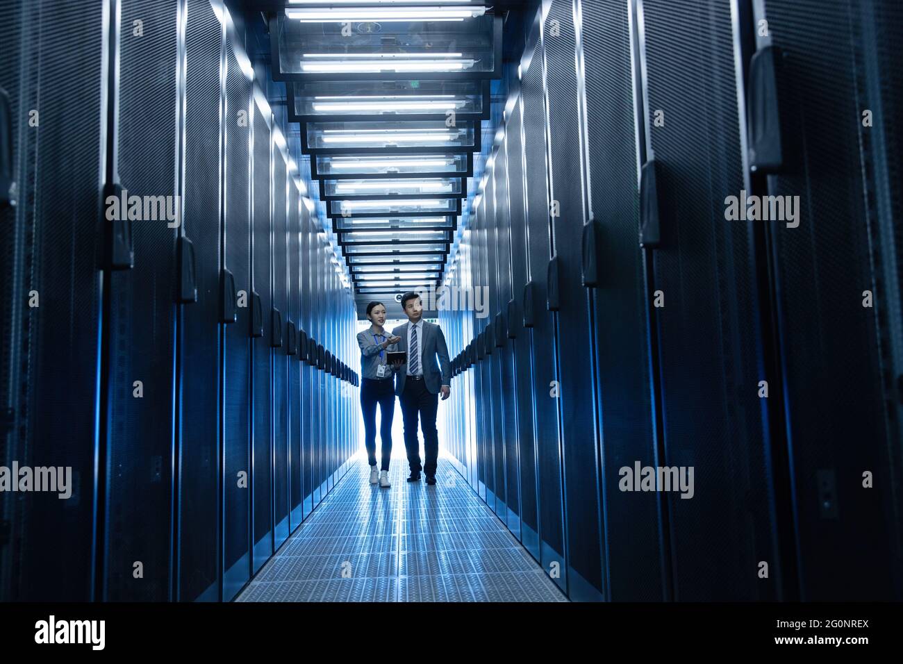 In the computer room technicians for leadership Stock Photo - Alamy