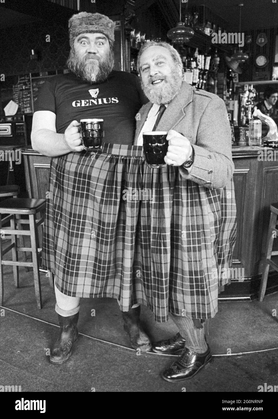 GEORGE EAST LANDLORD OF THE LEOPOLD, SOUTHSEA AND PUB REGULAR SHARE A ...