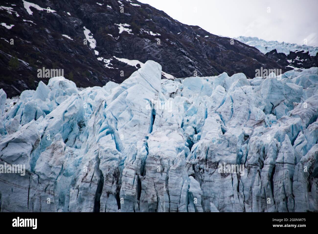 Close-up Detail of Glacier Face showing fissures Stock Photo - Alamy