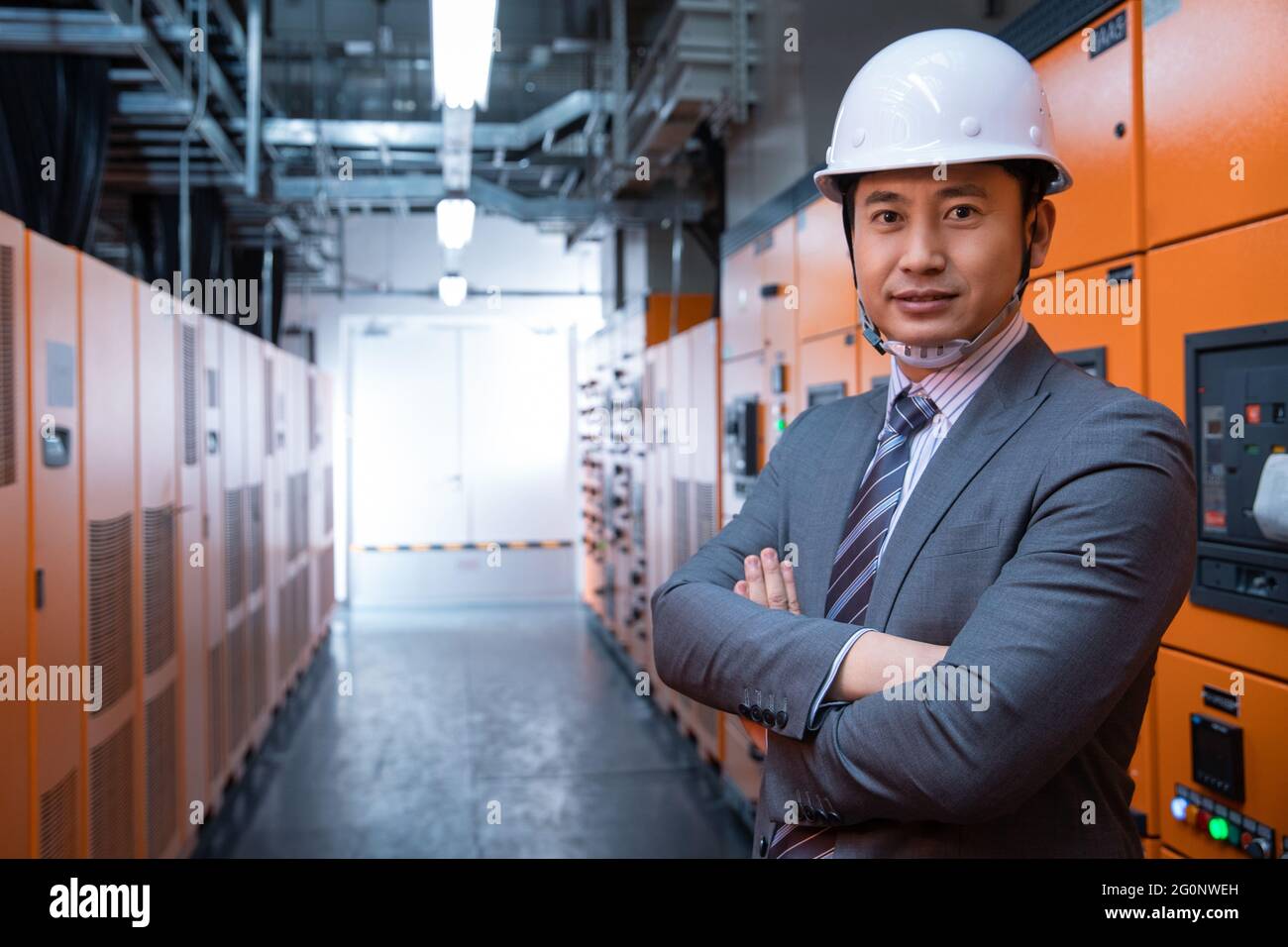 The management work in the workshop inspection Stock Photo - Alamy