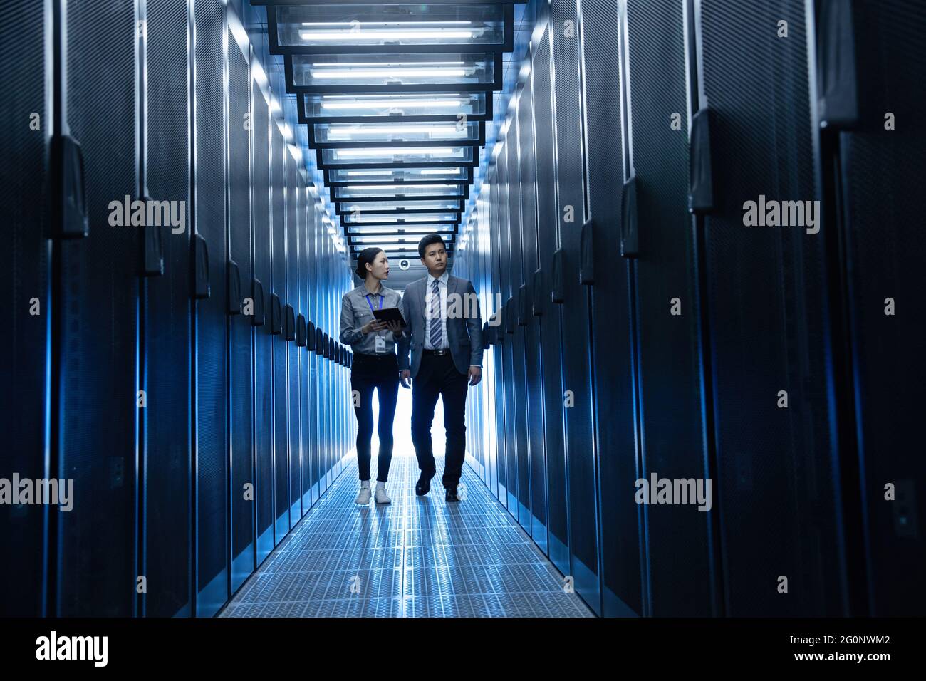 In the computer room technicians for leadership Stock Photo - Alamy