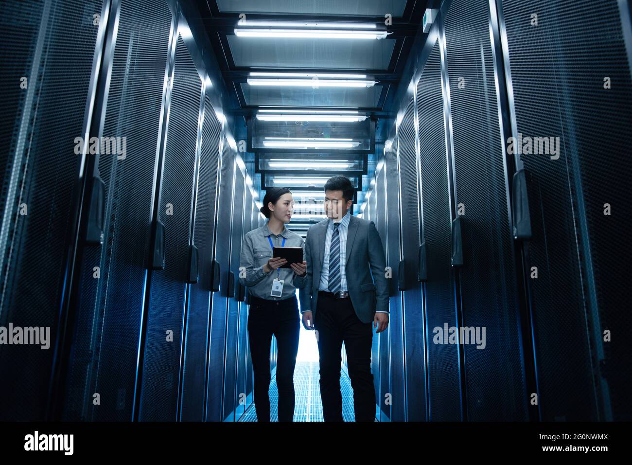 In the computer room technicians for leadership Stock Photo - Alamy
