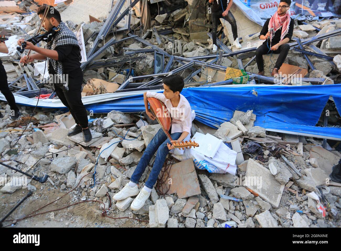 Gaza city, The Gaza Strip, Palestine. 2nd June, 2021. Palestinian music ...