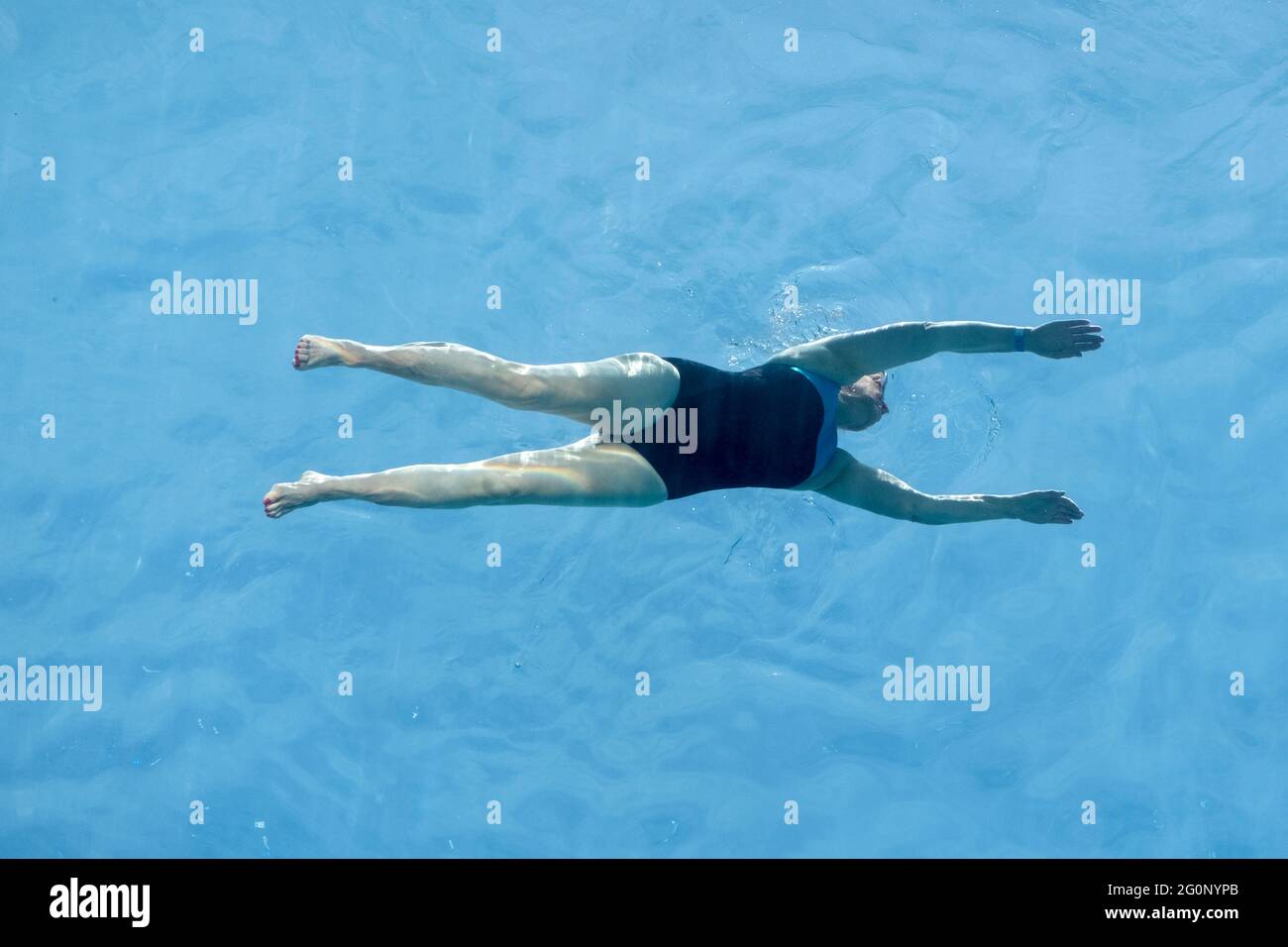 Swimmers use Sky Pool first floating Swimming Pool, London, United ...