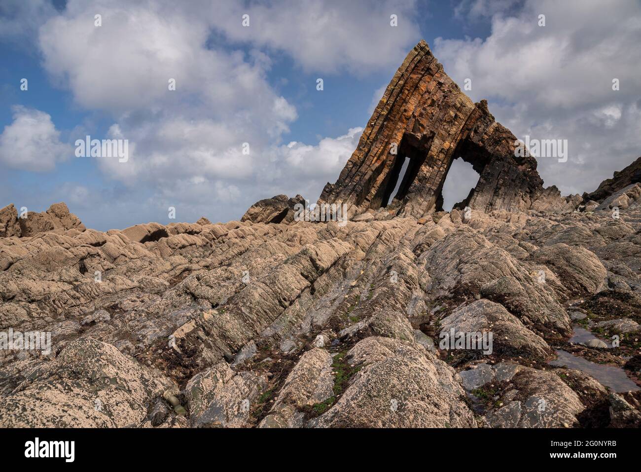 Crackington formation devon hi-res stock photography and images - Alamy