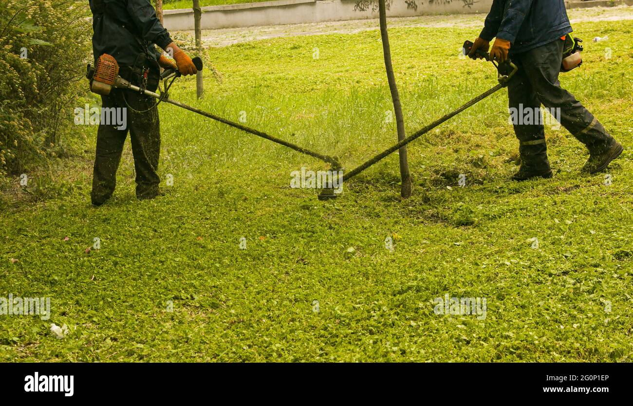 Manual Hand Grass Cutter High Resolution Stock Photography and Images ...