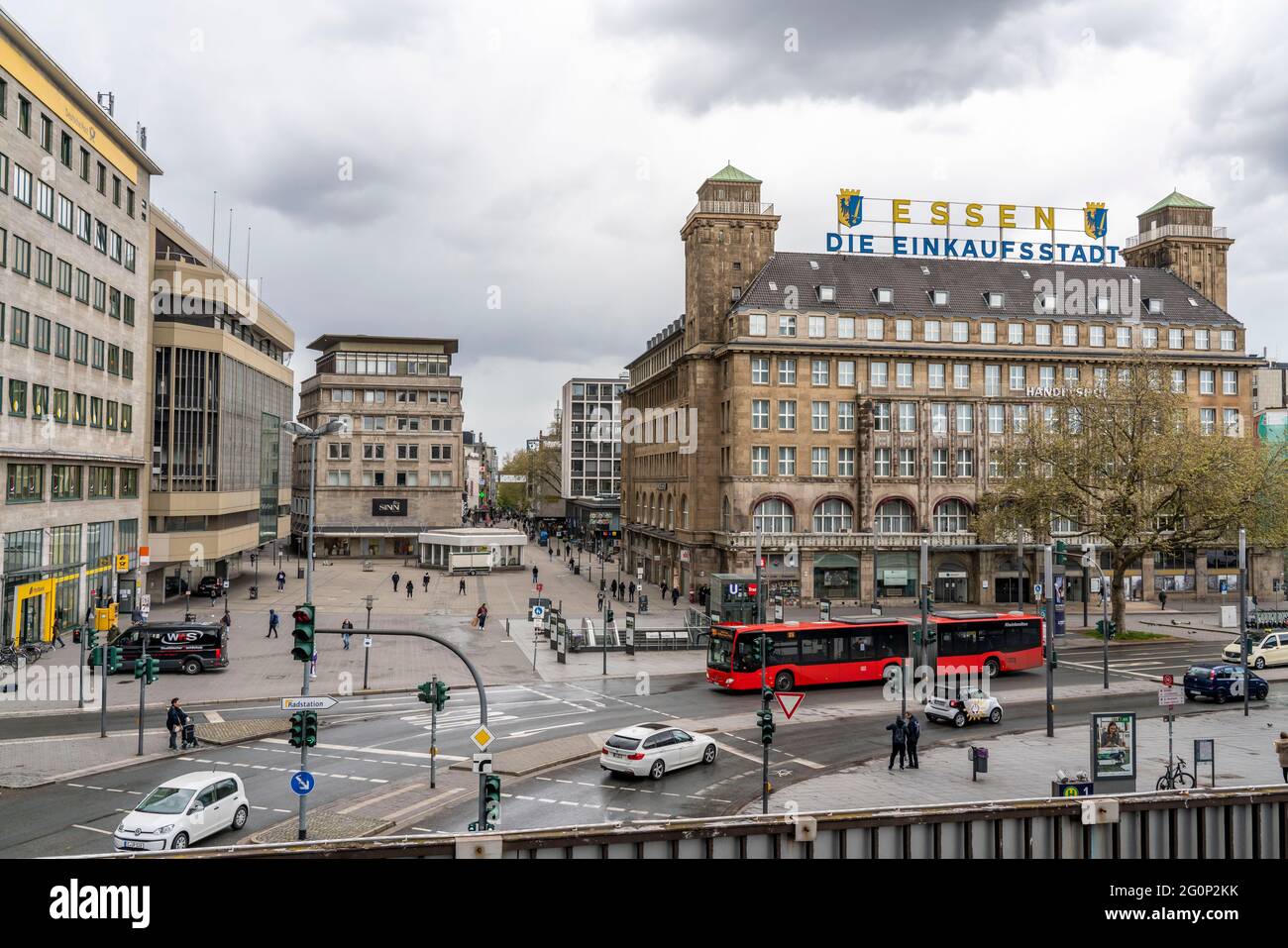 The Willy-Brandt-Platz in the city centre of Essen, pedestrian zone ...