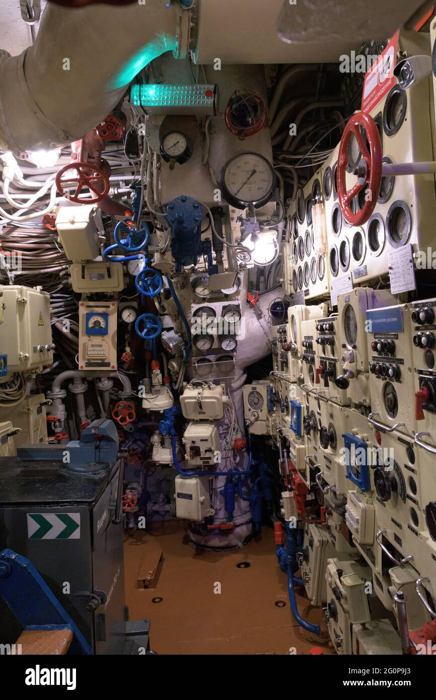 Russian submarine control room hi-res stock photography and images - Alamy