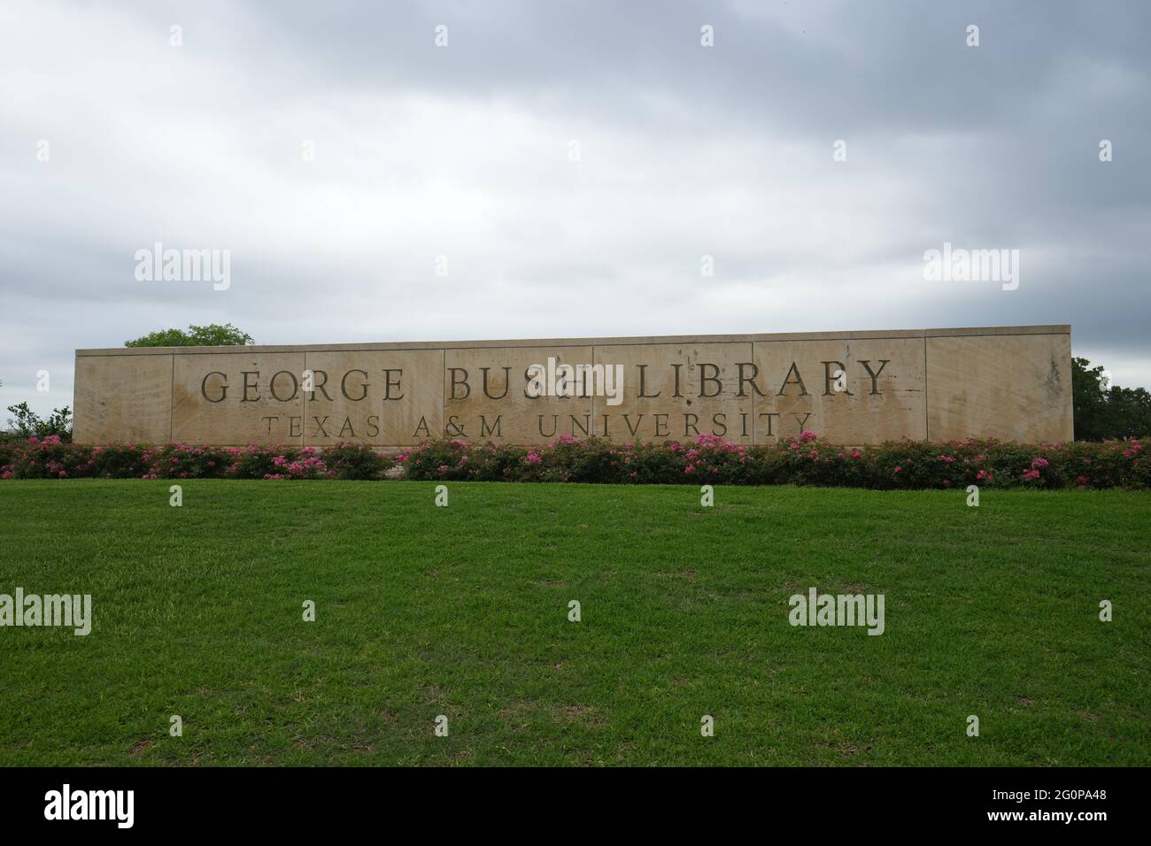 A sign at the entrance to the George Bush Presidential Library and ...