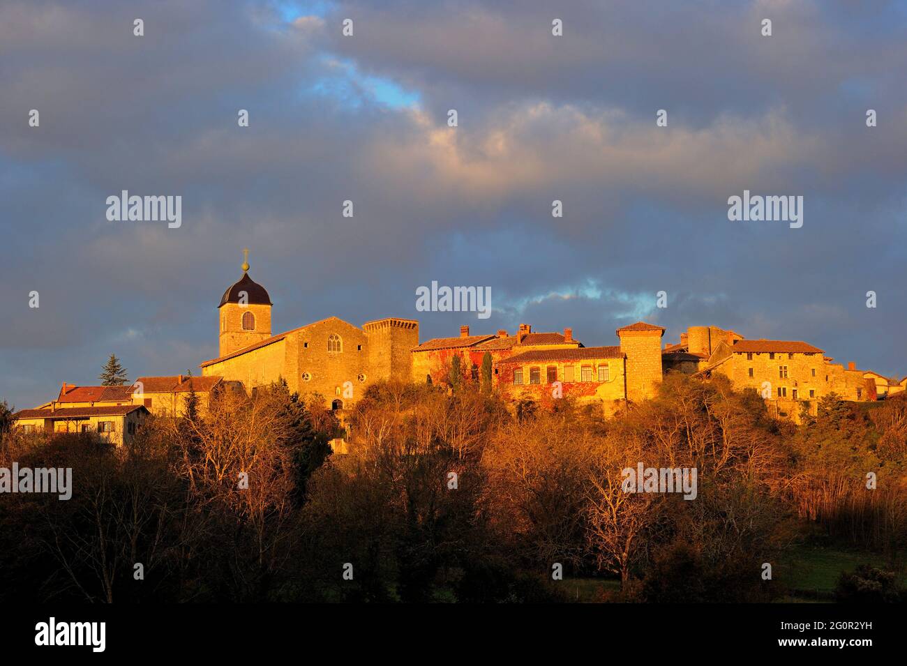 Perouges hi-res stock photography and images - Alamy