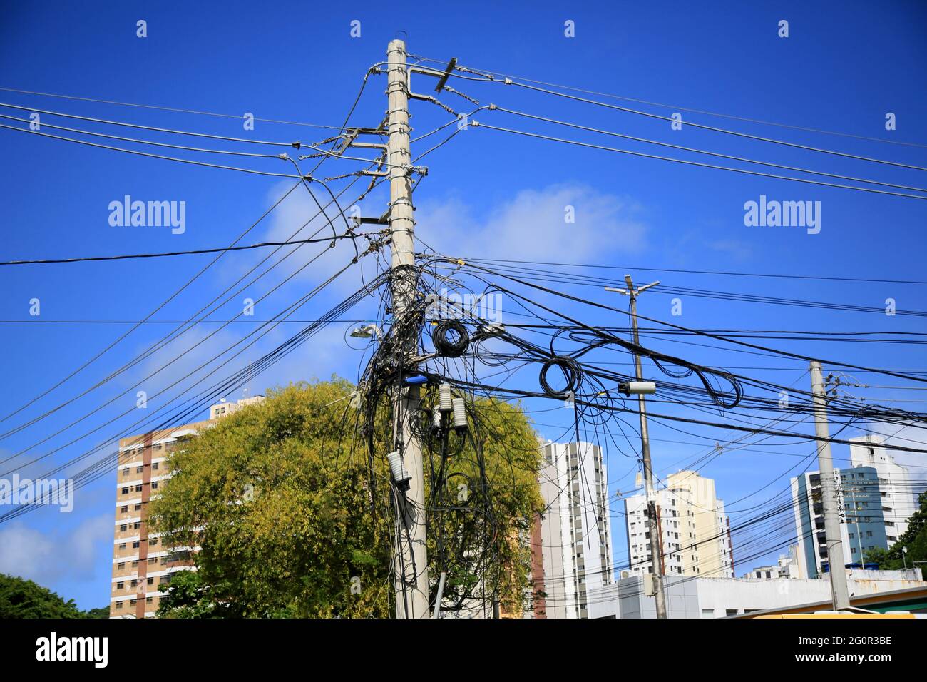 Telephone landline wire wires hi-res stock photography and images - Alamy