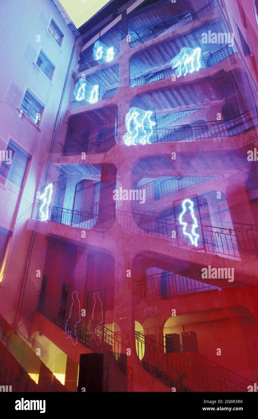 TRABOULES CROIX-ROUSSE. LIGHTING CELEBRATIONS (LYON Stock Photo - Alamy