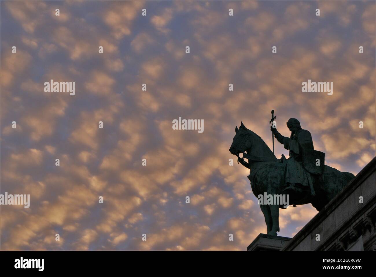 Statue At Sacre Coeur Basilica At Sunset - Montmartre - Paris ...