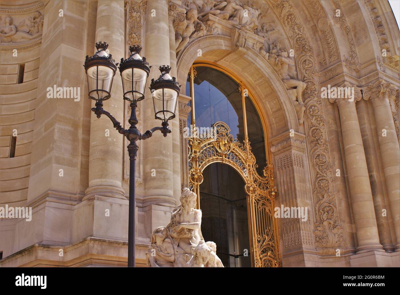 France paris petit palace hi-res stock photography and images - Alamy