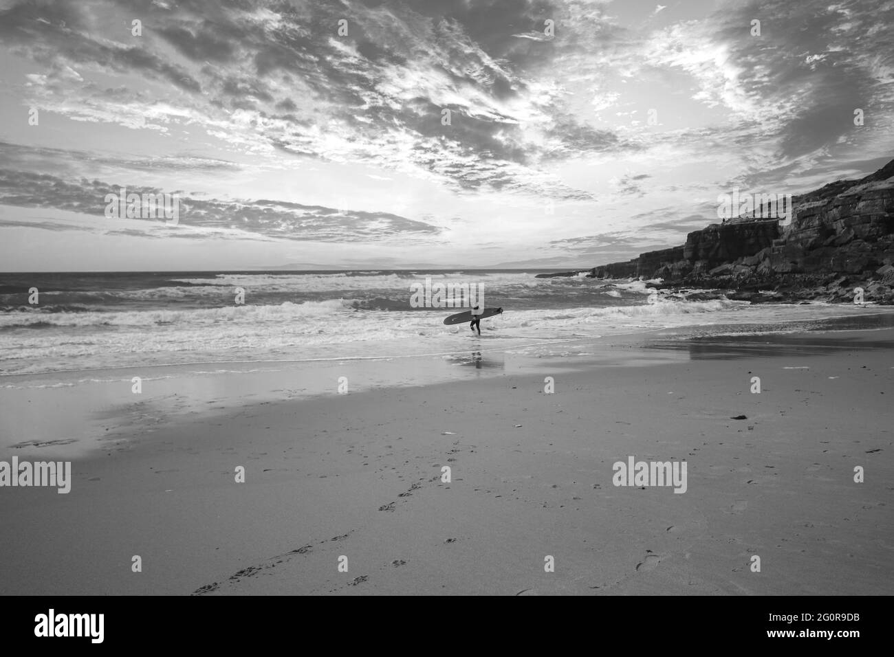 Blue sky surfer Black and White Stock Photos & Images - Alamy