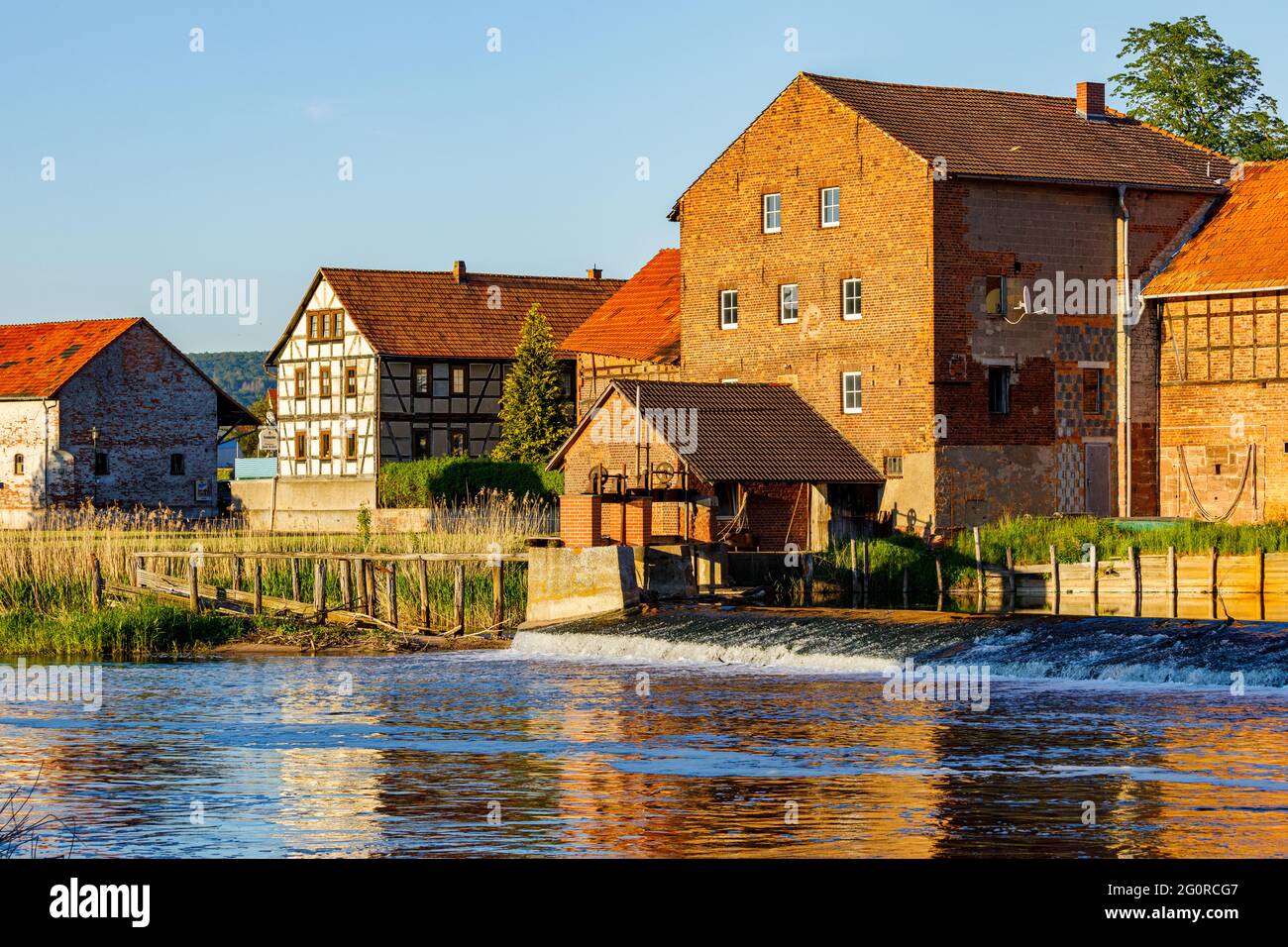 The village of Sallmannshausen at the Werra River in Thuringia Stock ...