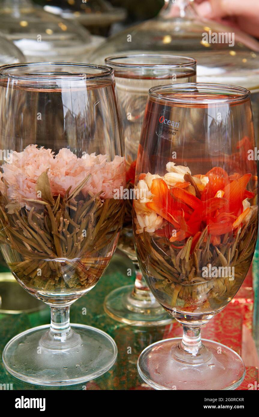 China, Shanghai, Nanshi the old chinese city, tea shop Stock Photo - Alamy