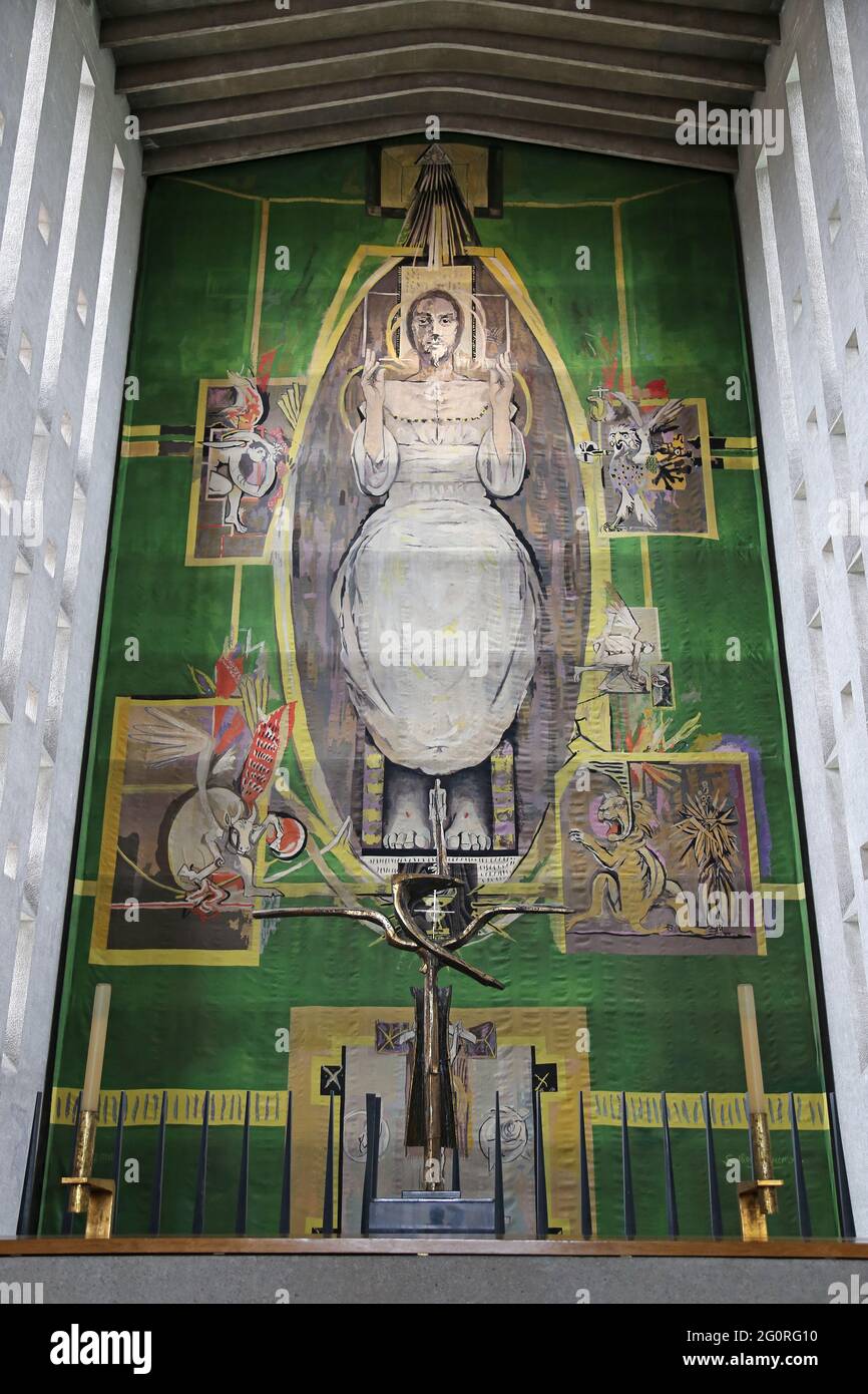 Coventry cathedral sutherland tapestry christ hi-res stock photography ...