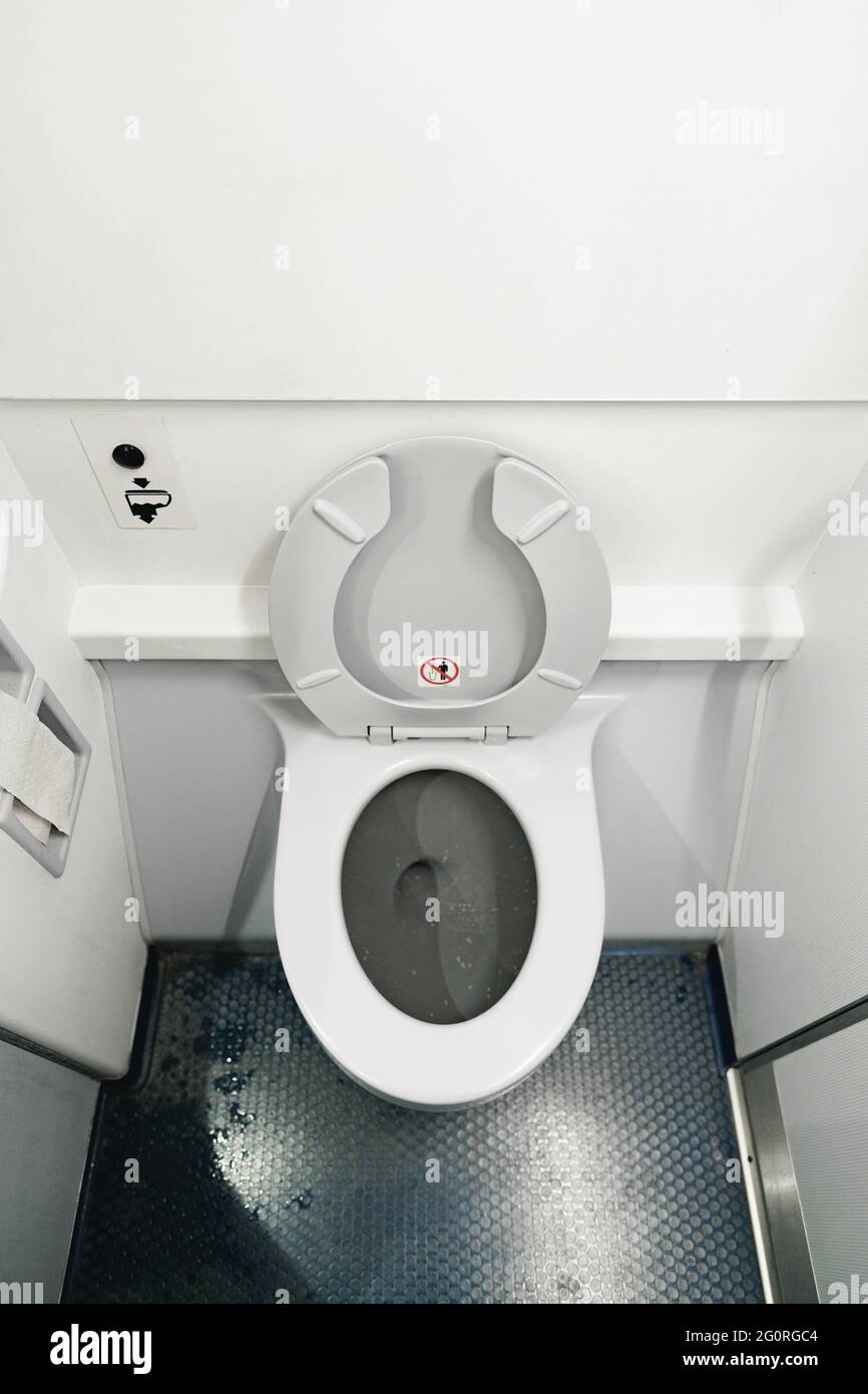 Airplane bathroom hi-res stock photography and images - Alamy