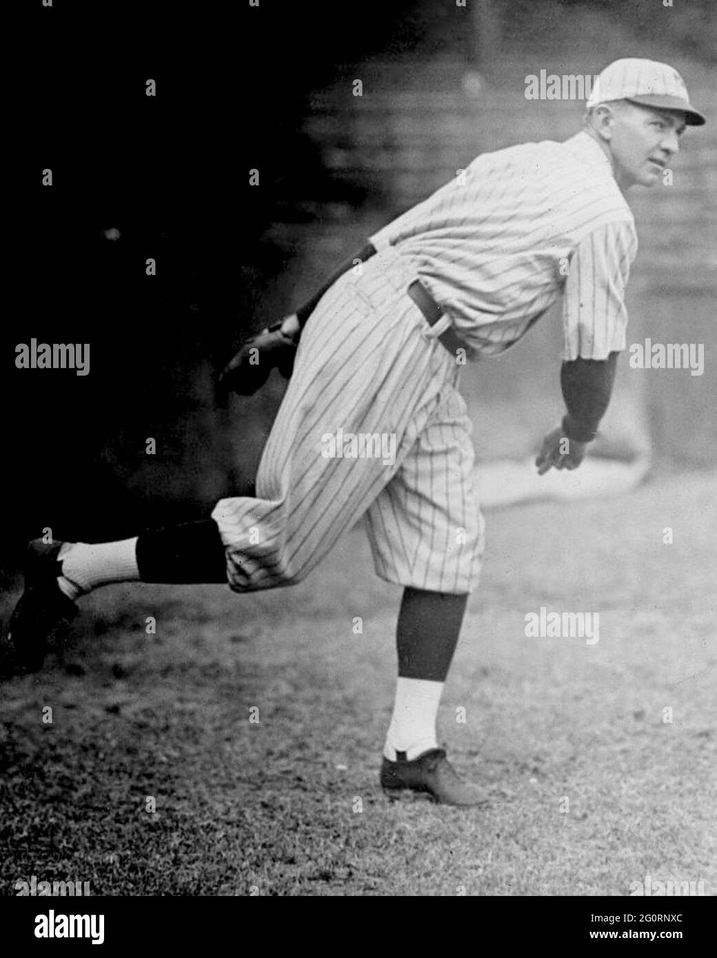 James Robert "Bob" Shawkey, New York Yankees, 1923 Stock Photo - Alamy