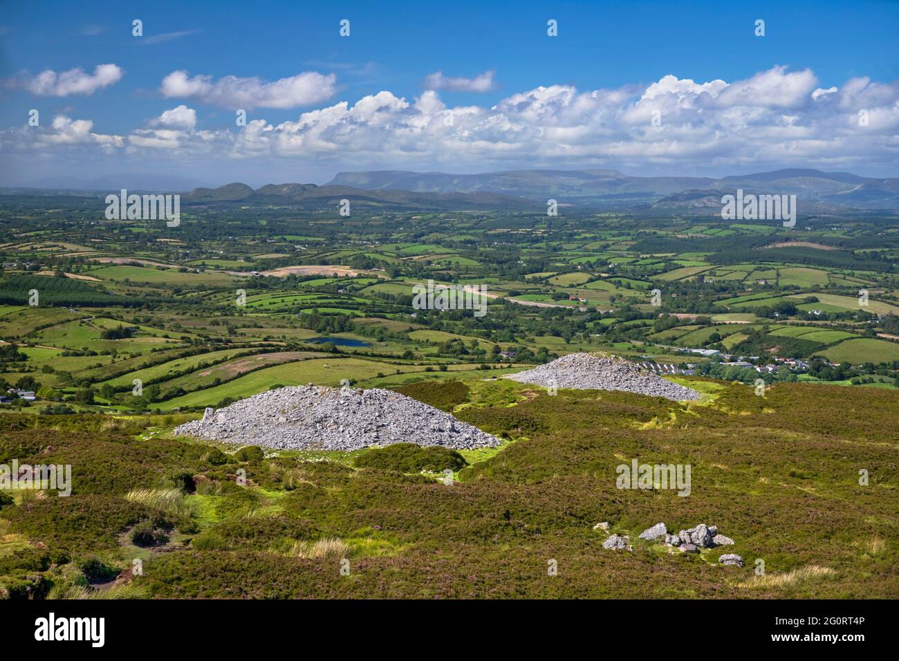 Ireland, County Sligo, Castlebaldwin, Carrowkeel Megalithic Cemetery ...
