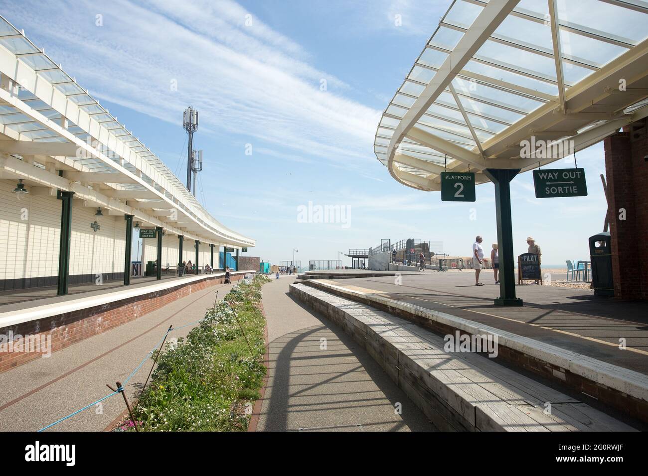 Disused folkestone harbour port hi-res stock photography and images - Alamy