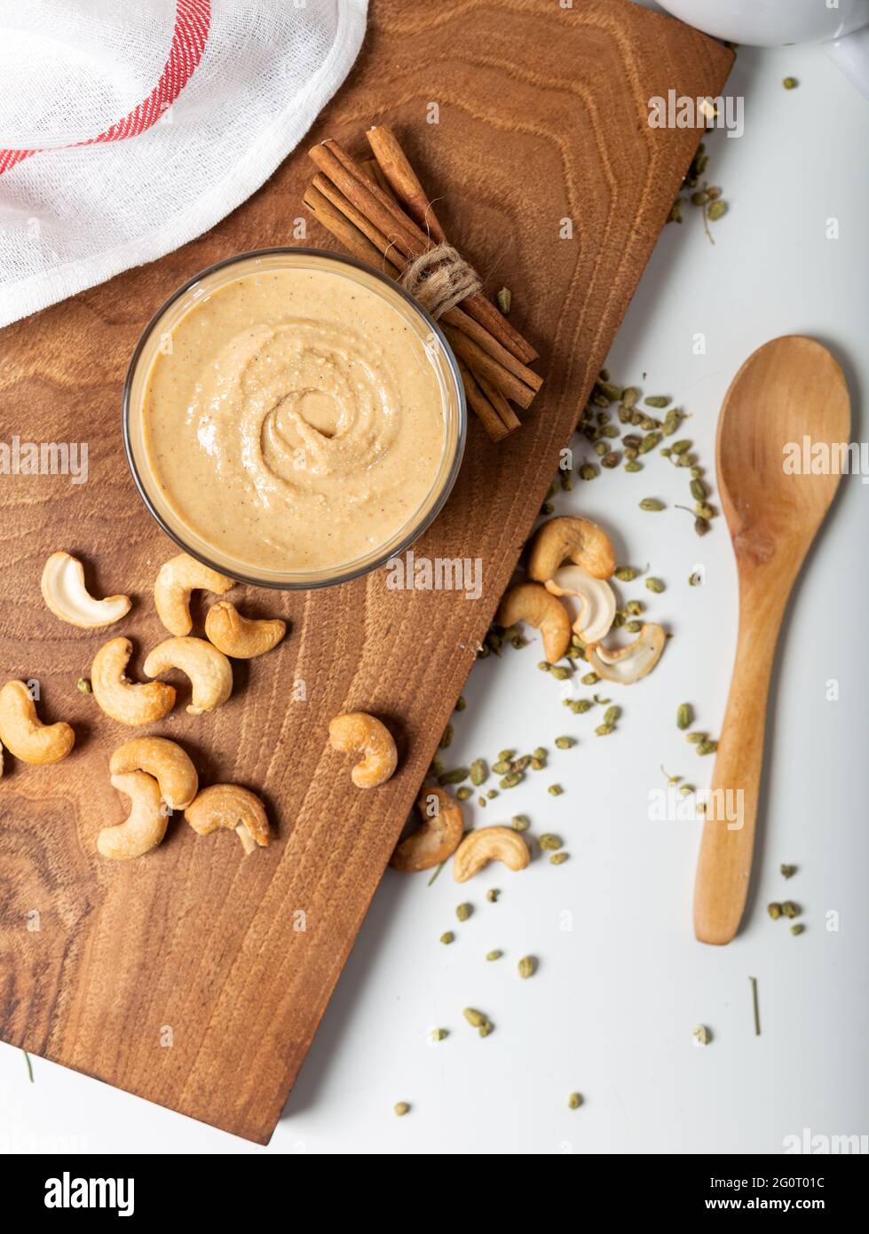 Kernel butter hi-res stock photography and images - Alamy