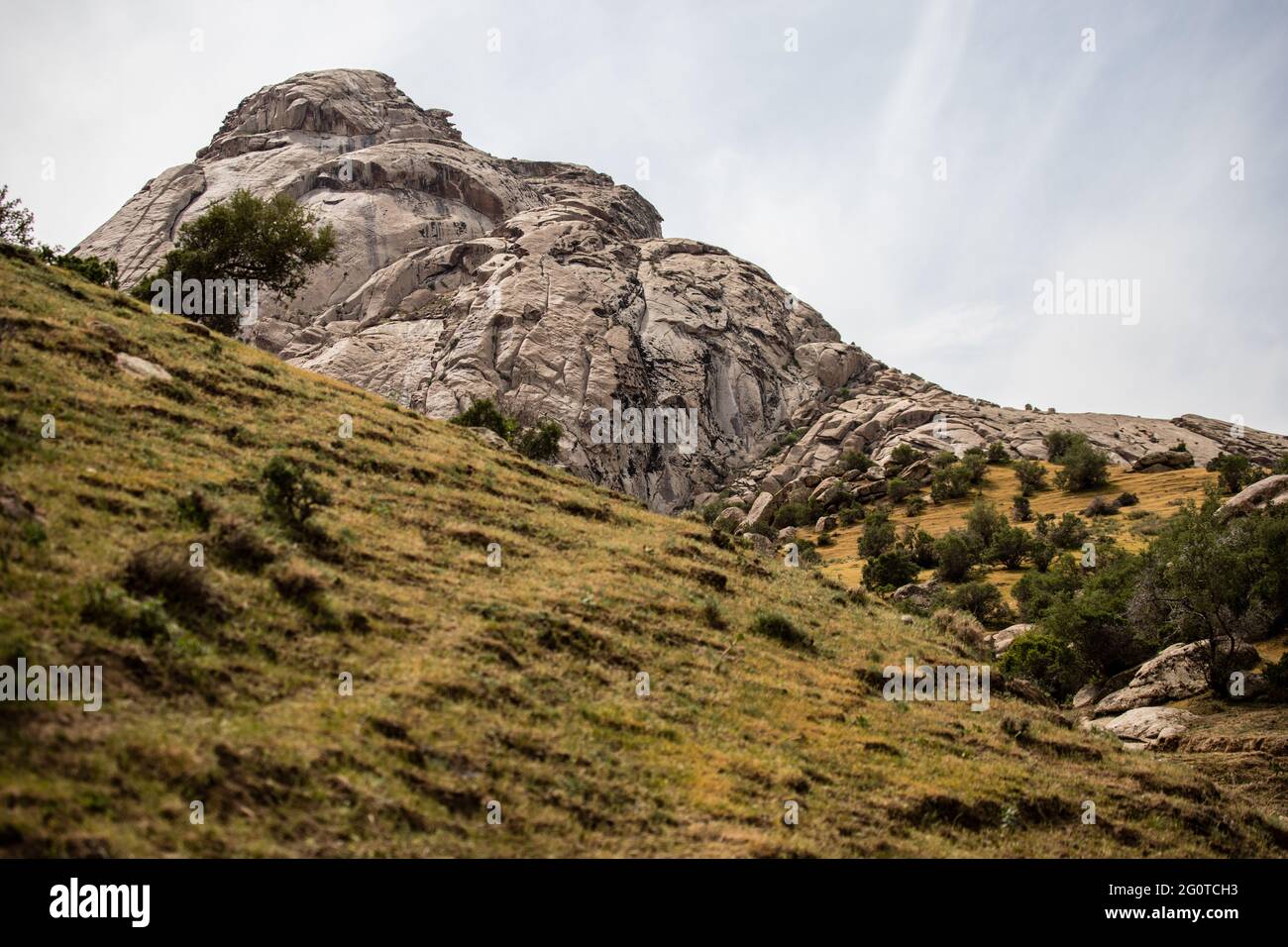 Exploring the Dara Valley and Soviet-era Langar village in the Nuratau ...