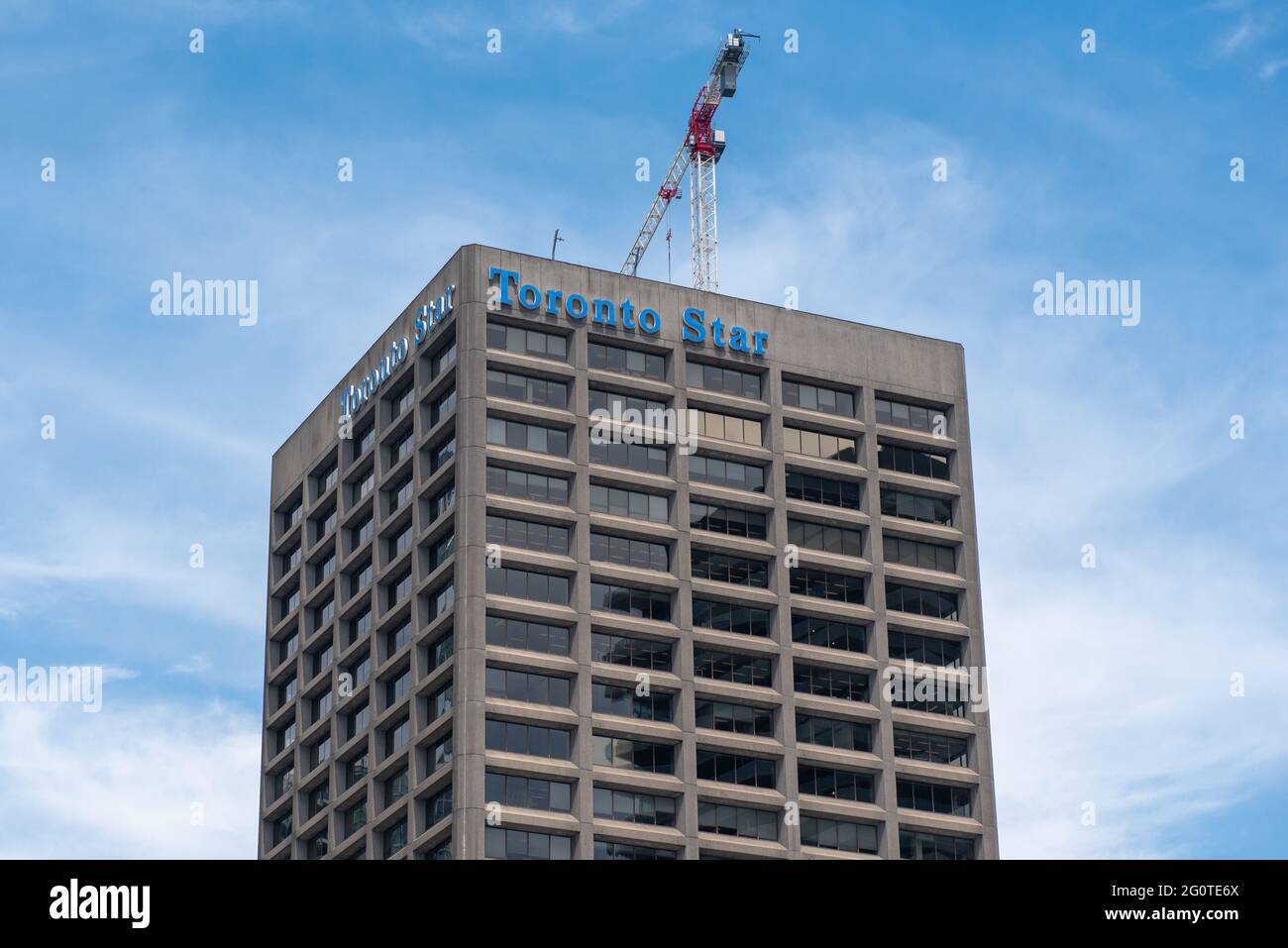 Star building hi-res stock photography and images - Alamy