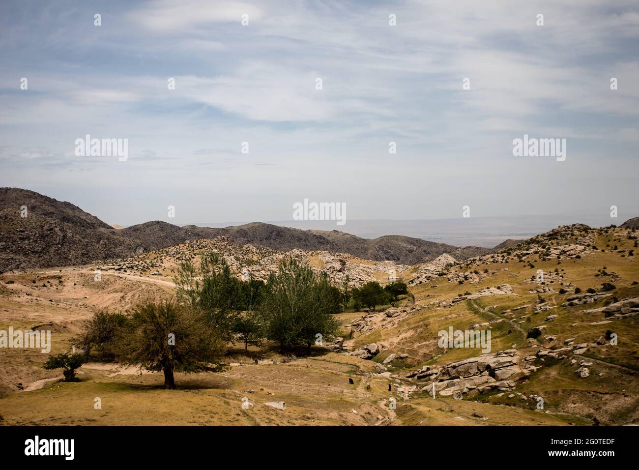 Exploring the Dara Valley and Soviet-era Langar village in the Nuratau ...