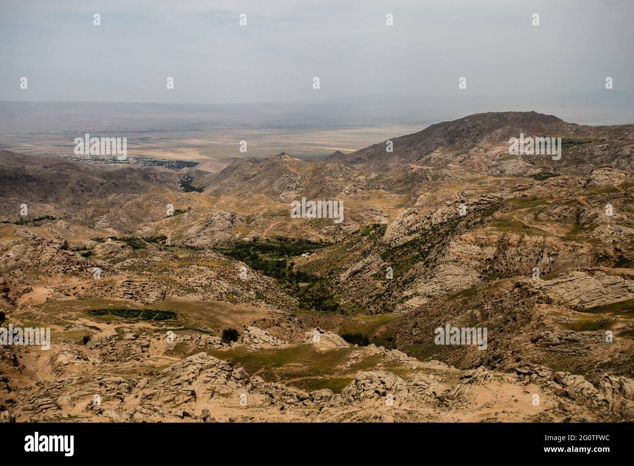 Exploring the Dara Valley and Soviet-era Langar village in the Nuratau ...